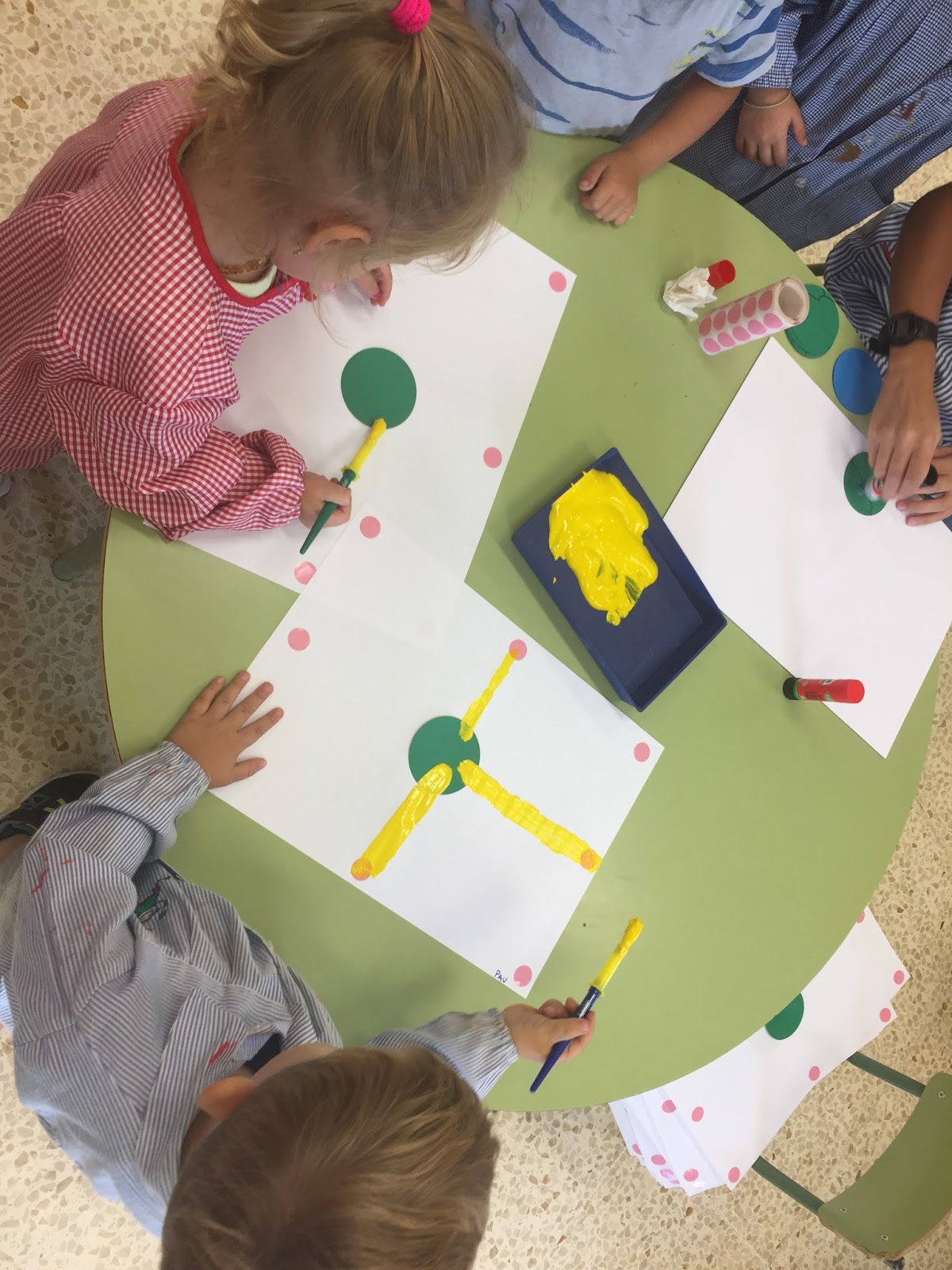 Ses Meves Feinetes: Grafisme Creatiu