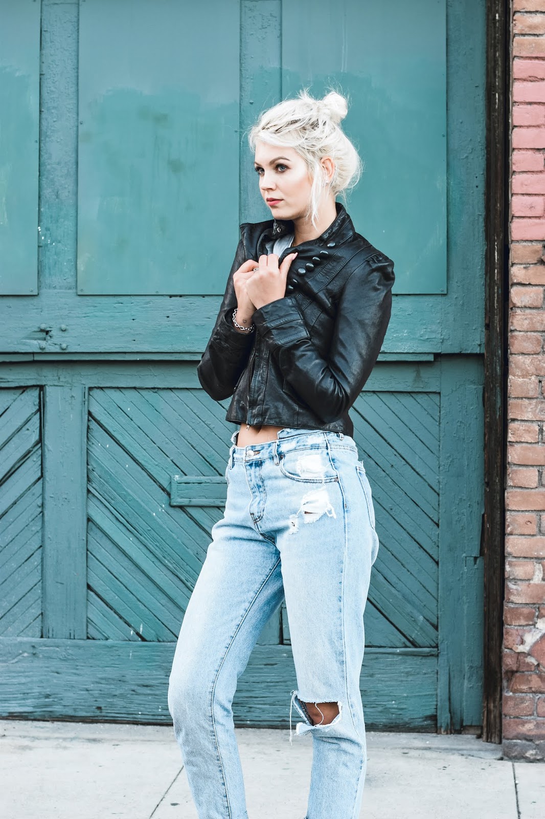 How to style a leather jacket | German Blondy