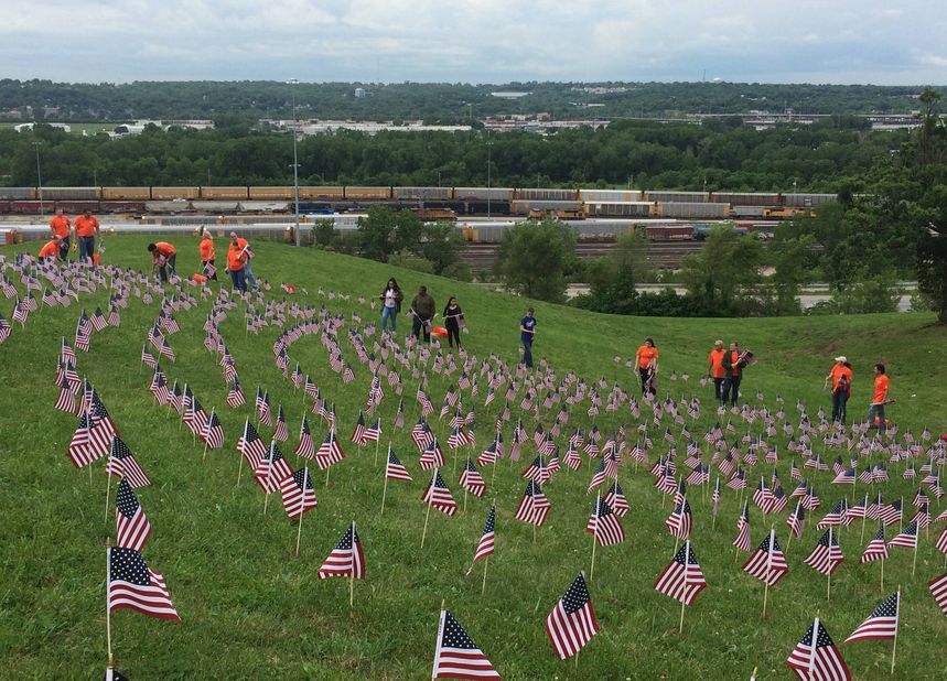 TKC MUST SEE!!! FALLEN WARRIOR FOUNDATION CONSTRUCTS EPIC AMERICAN FLAG ...