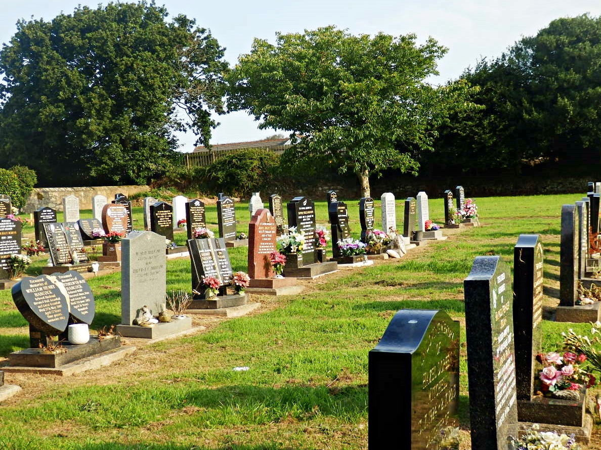 Mike's Cornwall: St. Stephen, the Church and a Solemn Moment