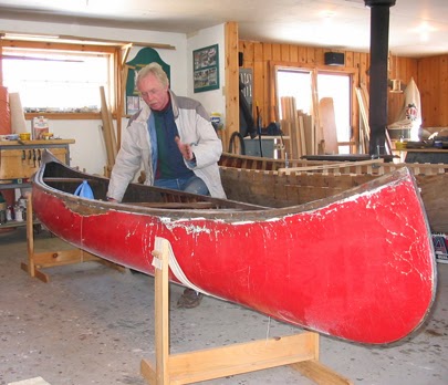 Wooden Canoes and More: Chestnut Canoe Co. the Peach model
