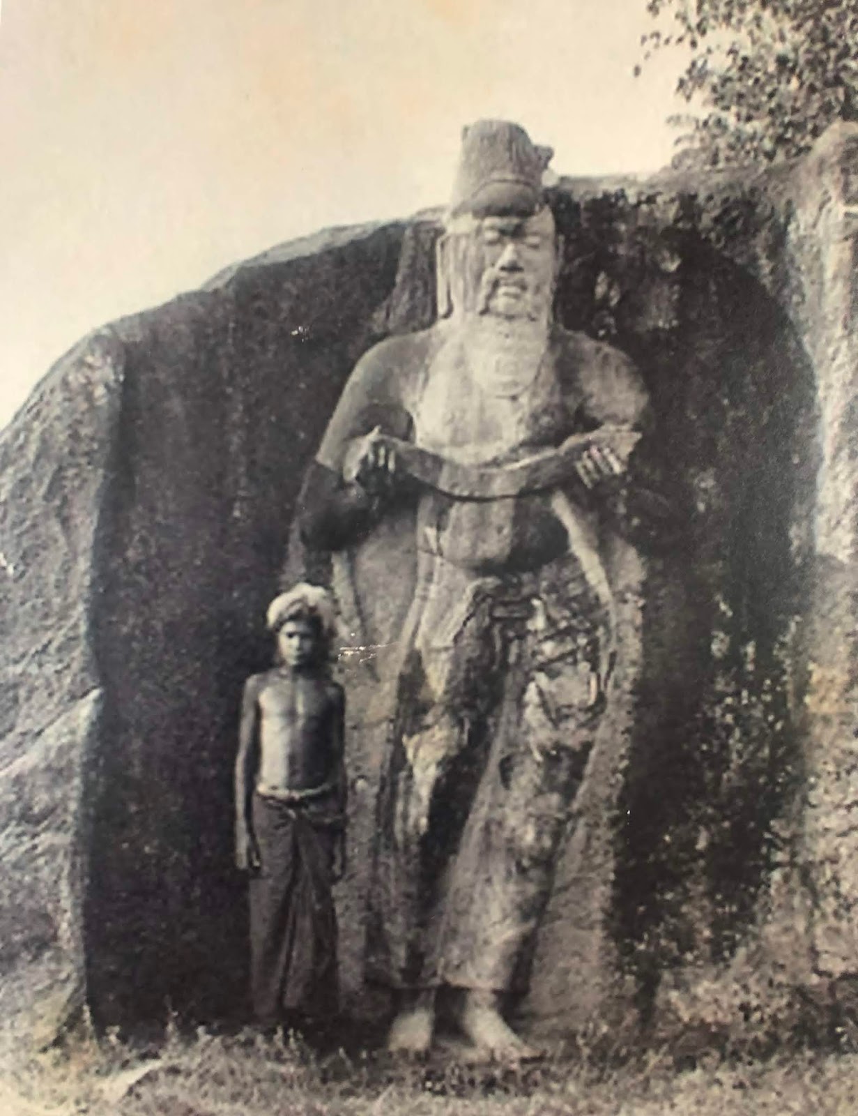 Pulasthi Rishi (Grand father of King Ravana) - Statue