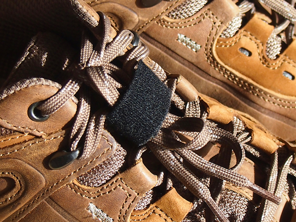 VeloZen: DIY Lace-Keepers!!