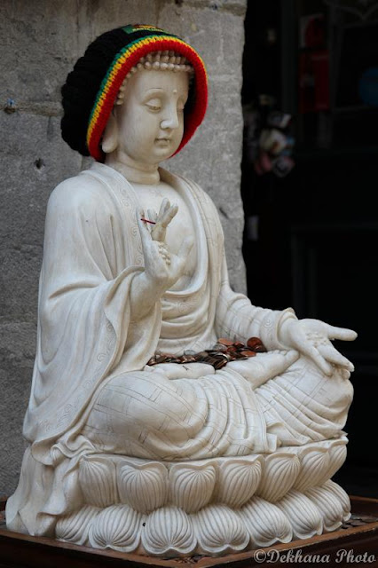 The Buddha's Dreads: Rasta-Buddhists, Japanese Rastafarians and the ...