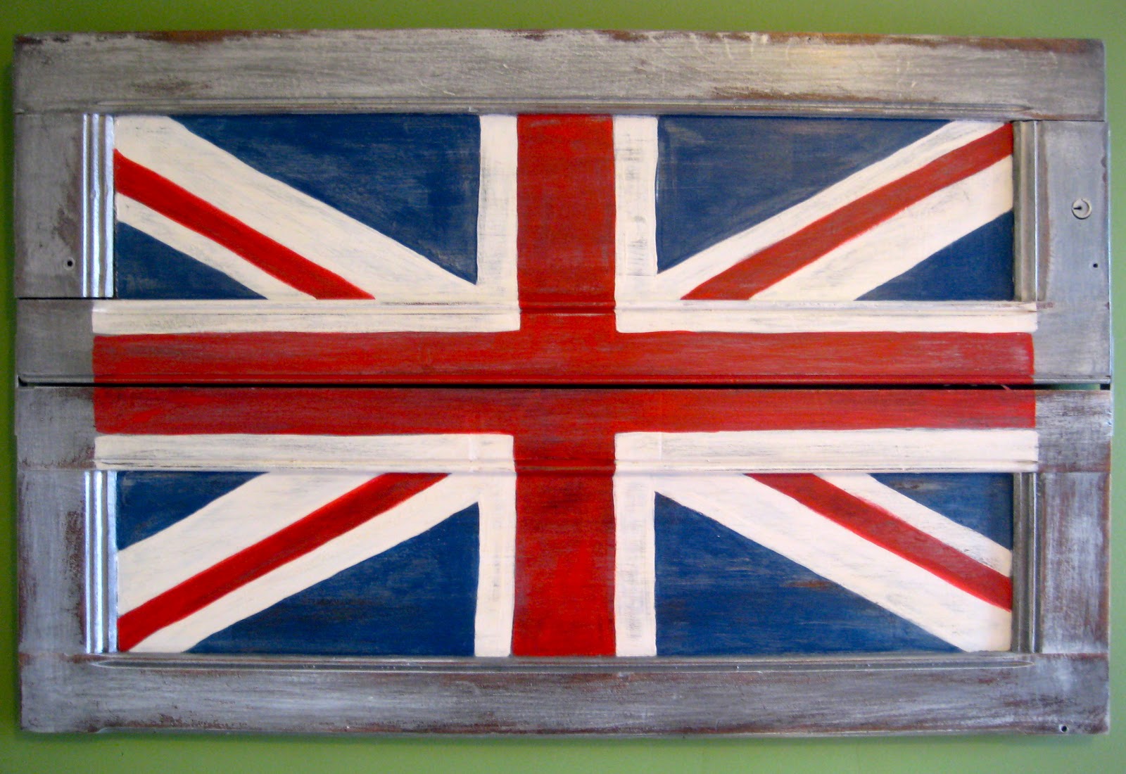 Lucky Me Studios: Smaller Union Jack Behind the Scenes