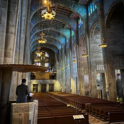 New Liturgical Movement: Live-Streaming the Absurdity of Versus Populum ...