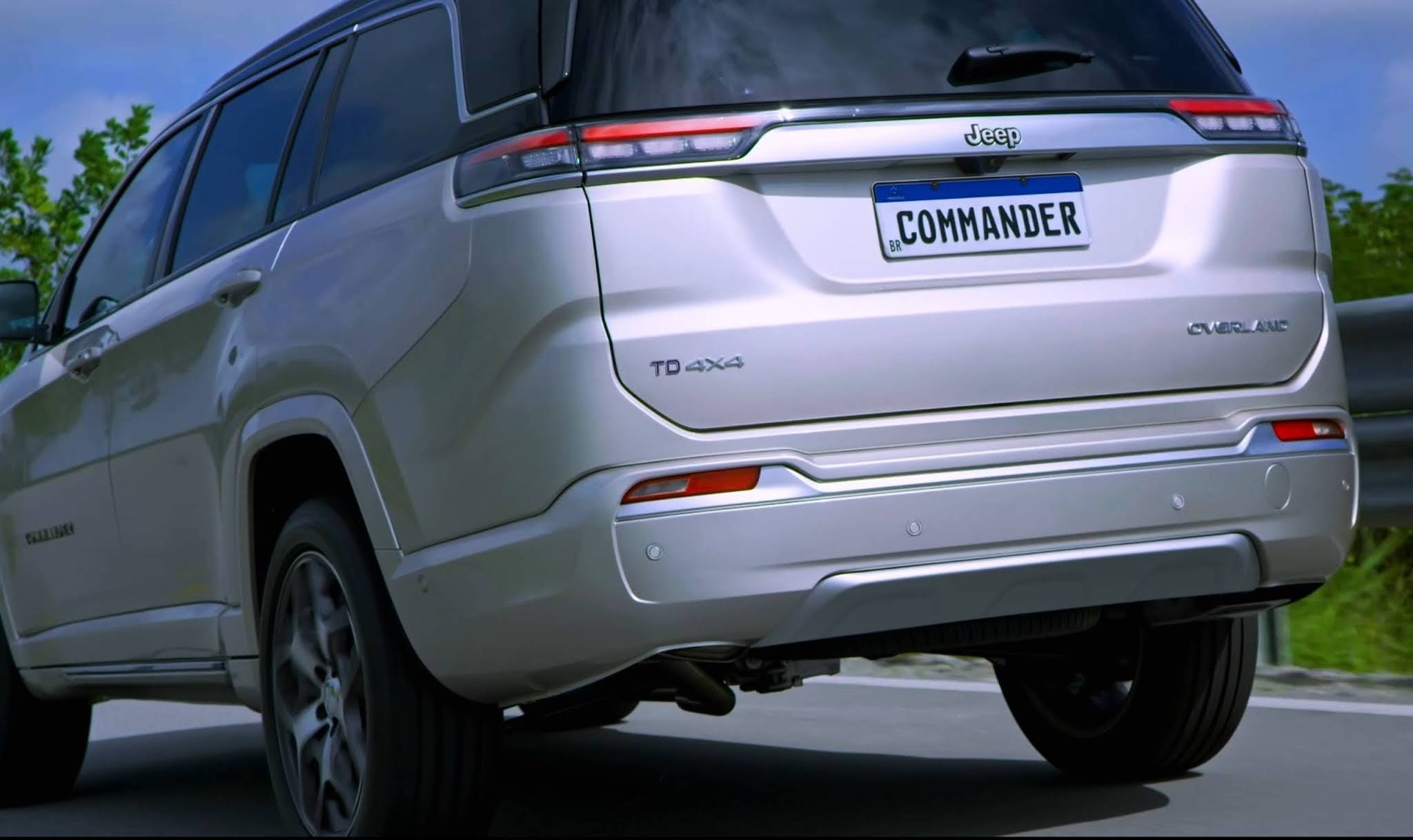 Jeep Commander Overland T270 Flex 2022: fotos oficiais divulgadas