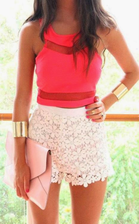 Yalnız Kızın Şatosu: Neon Fashion / Neon Moda