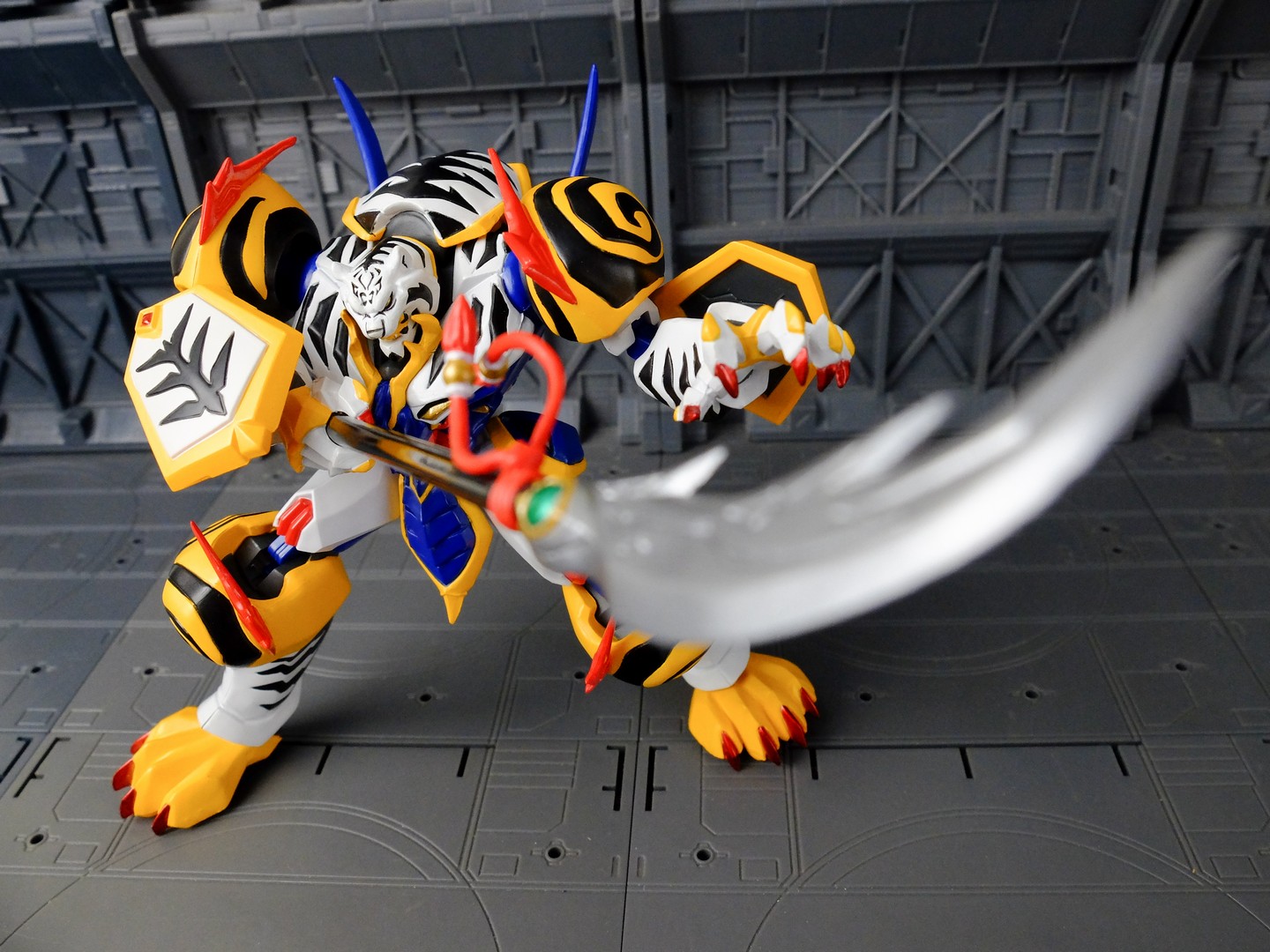 【SRW】機器人大戰OG_虎龍王_電擊HOBBY 誌上限定_KORYUOH - shofan的創作 - 巴哈姆特