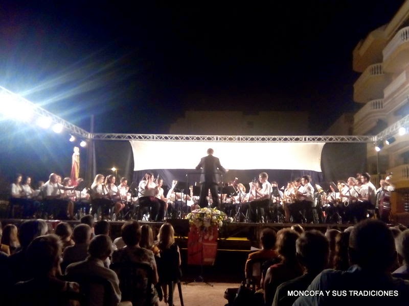 MONCOFA Y SUS TRADICIONES: Entretenido Festival de Bandes en la Playa ...
