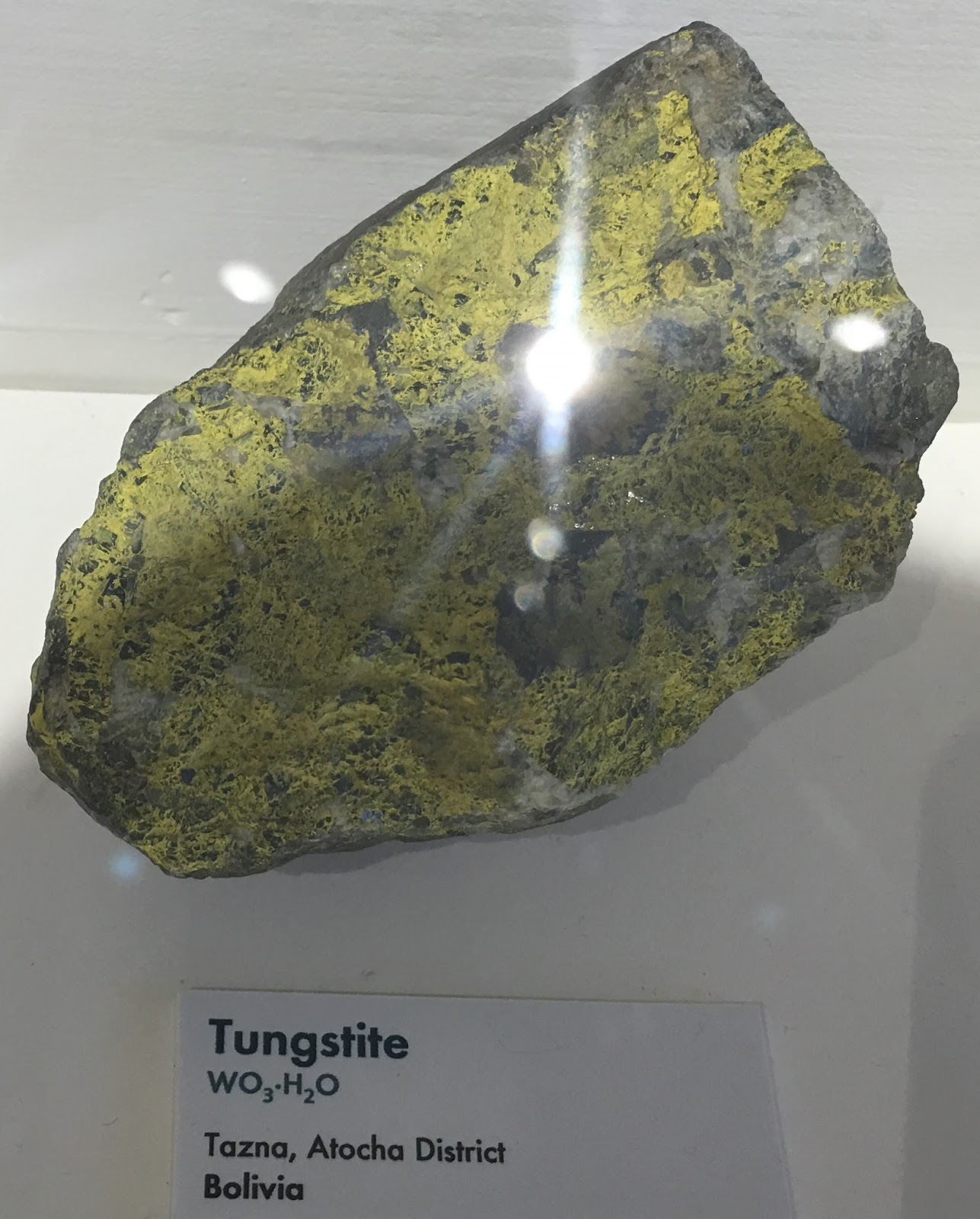 FineMineralBlog / Harvard Mineralogical Museum Collection
