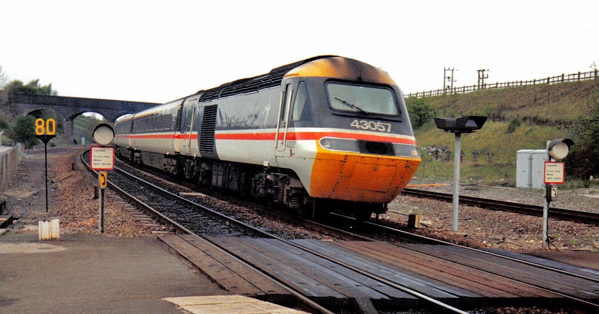 'Along These Tracks' Train Photos Site : Photo Intercity 125 Class ...