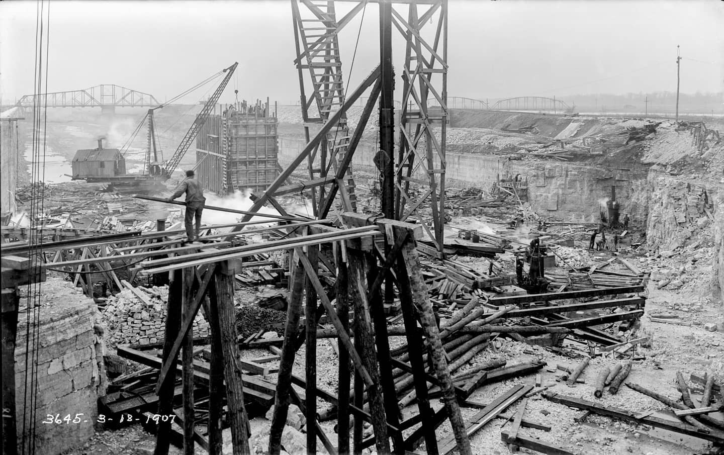 Industrial History: MWRD: Butterfly Dam in the Chicago Sanitary and ...