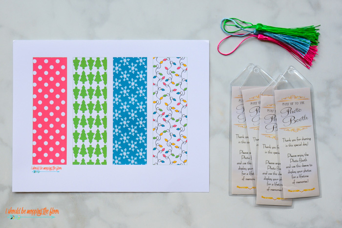 Free Printable Christmas Bookmarks | i should be mopping the floor