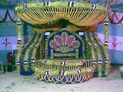 Wedding programs: Gaye Holud or Biye Simple Stage Design Gaye Holud or ...