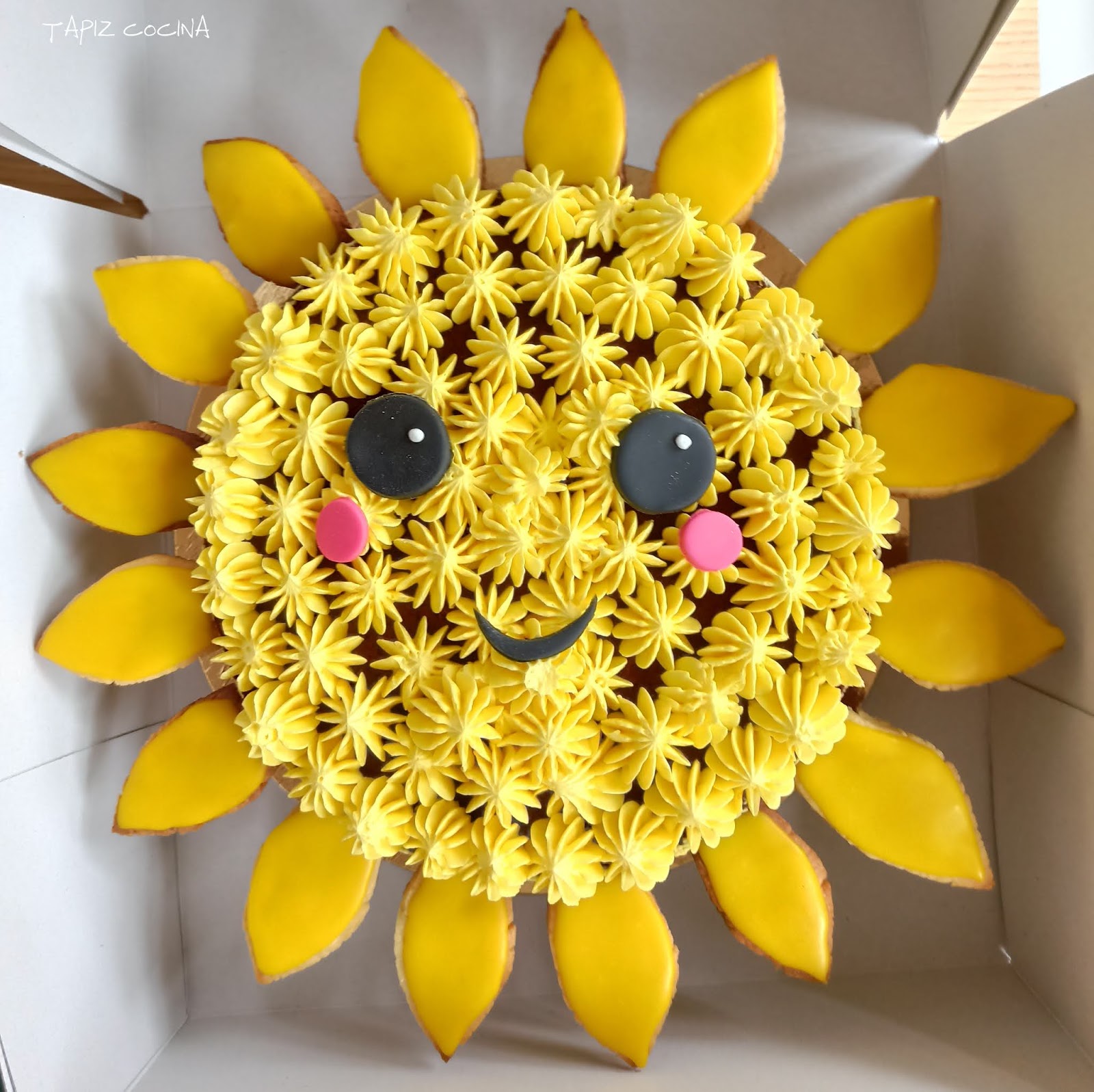 tapiz cocina y guindillita: pastel sol_sun cake