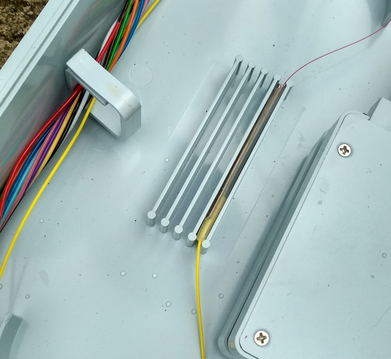 Instalasi ODP SOLID di provider plat merah BAGIAN 3 - Dunia Fiber Optik ...