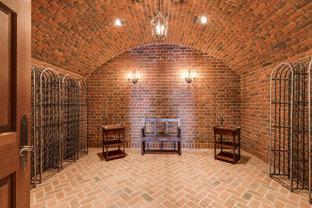 17,000 Square Foot Riverfront Brick and Stone Mansion In Maidens, VA ...