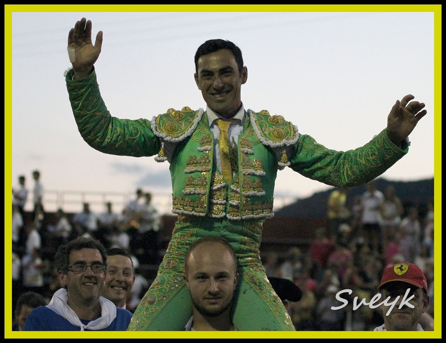 Lascosasdeltoro: Cebreros. Luis González al natural y uno de Iniesta de ...