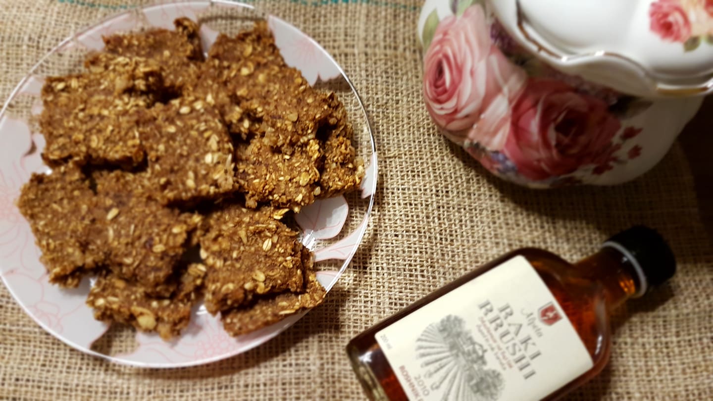 Biskota me tërshëre dhe mollë | BonBon Taste