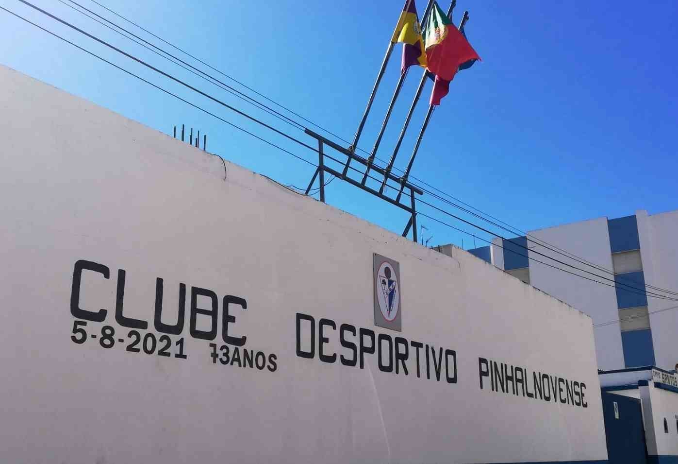PINHALNOVENSE»» Completa hoje 73 anos de vida - JORNAL DE DESPORTO