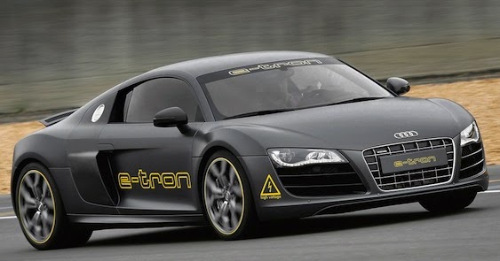 Speedmonkey: Audi R8 e-tron laps Nurburgring in 8.09