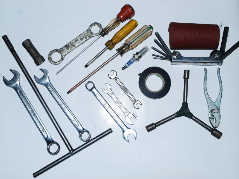Alat Alat Bengkel Dan Fungsinya Beserta Gambar - Perumperindo.co.id