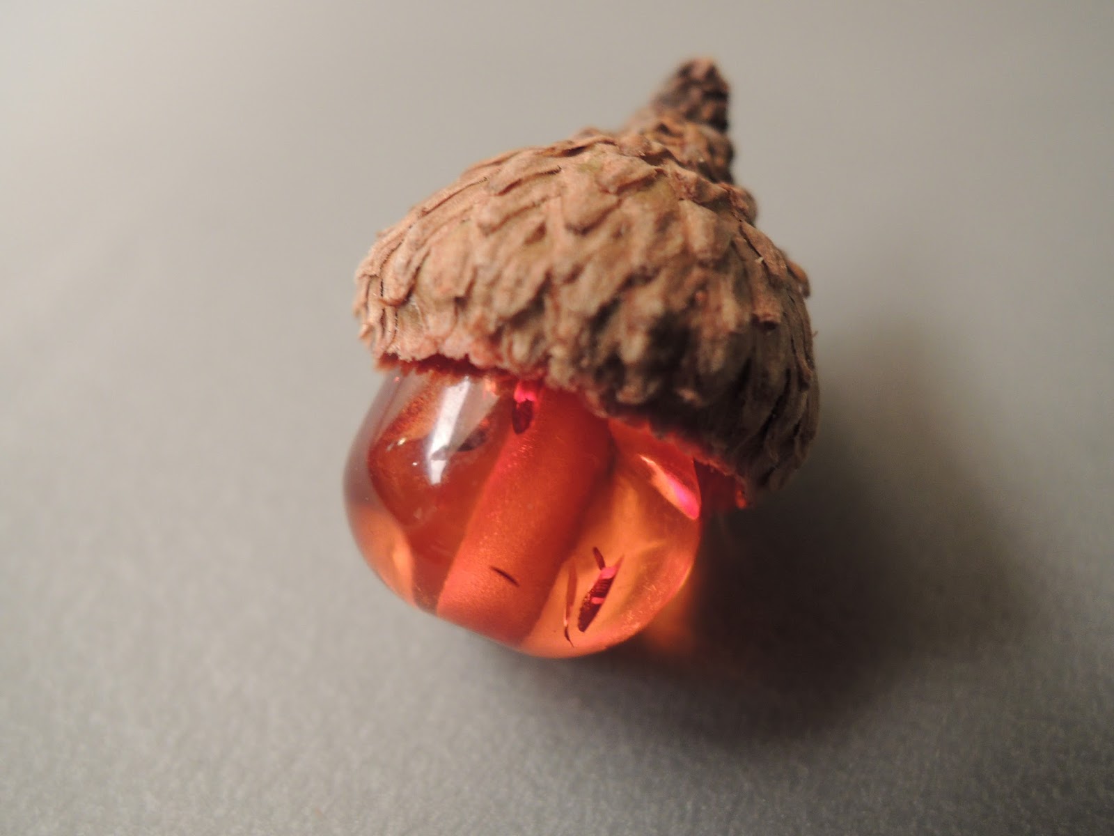 Holly Goes Lightly: Beaded Acorns