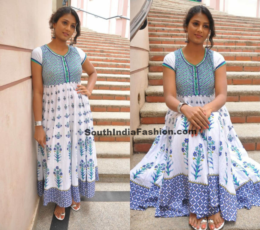 Shama Singh in Cotton anarkali – South India Fashion