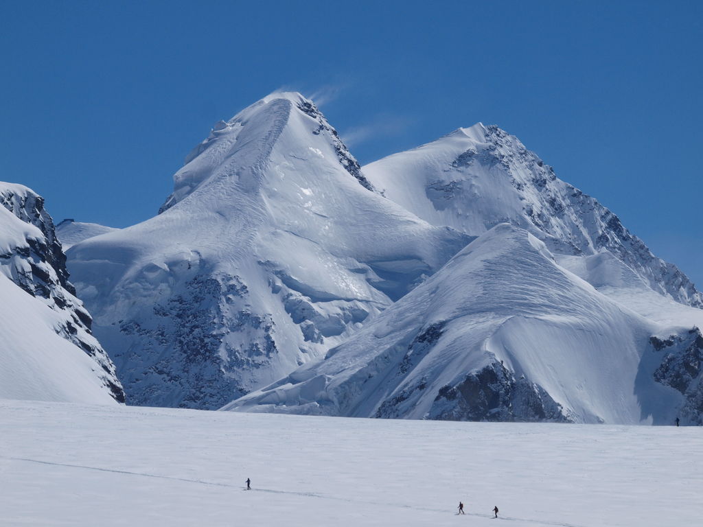 Hiking and Climbing Adventures: Mazeno Ridge Climbers Feared Dead ...