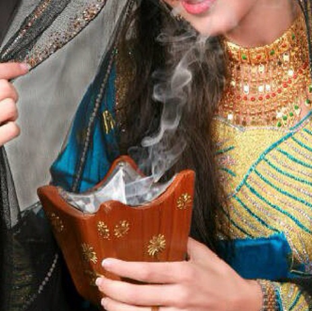 * خليجية *: EXCLUSIVE: "HOW TO",TRADITION & HISTORY OF THE USE PERFUME ...