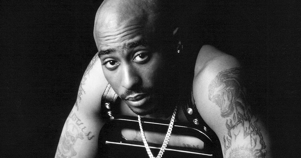 ShowTime-cy: ΑΠΙΣΤΕΥΤΟ - ΖΕΙ Ο 2PAC?