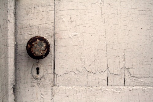 The New Victorian Ruralist: Chippy-White...