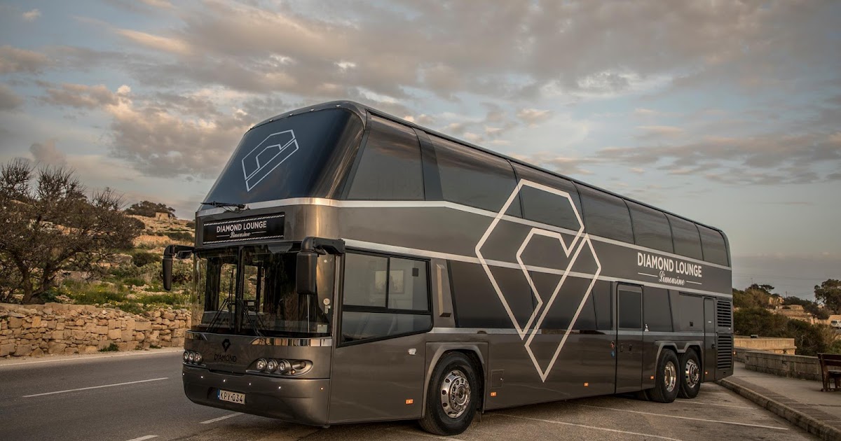 Conoce el Neoplan Skyliner transformado en Limousine