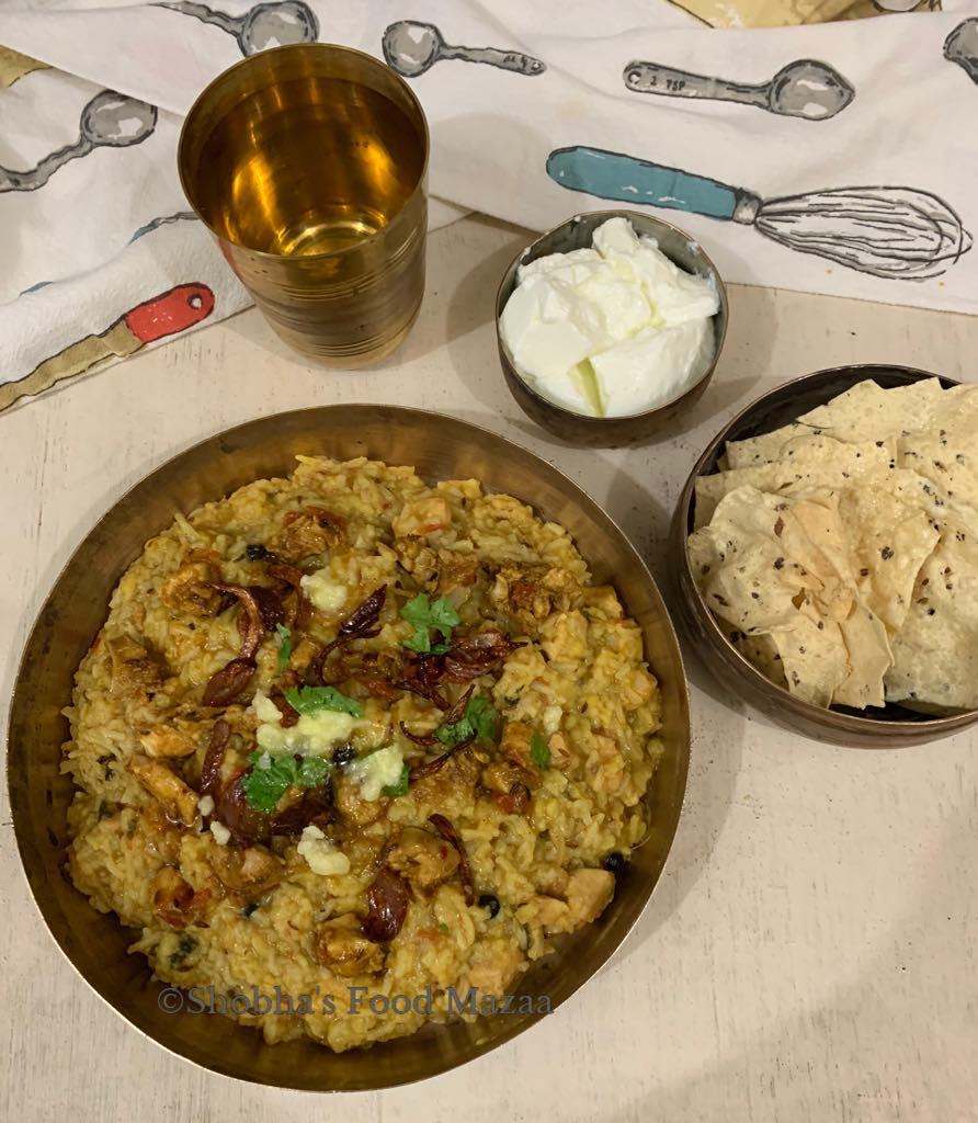 Shobha's Food Mazaa: CHICKEN KHICHDA / CHICKEN AND DAL KHICHDI
