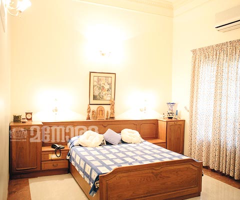 Latest Film News Online, Actress Photo Gallery: Jayaram home pictures ...