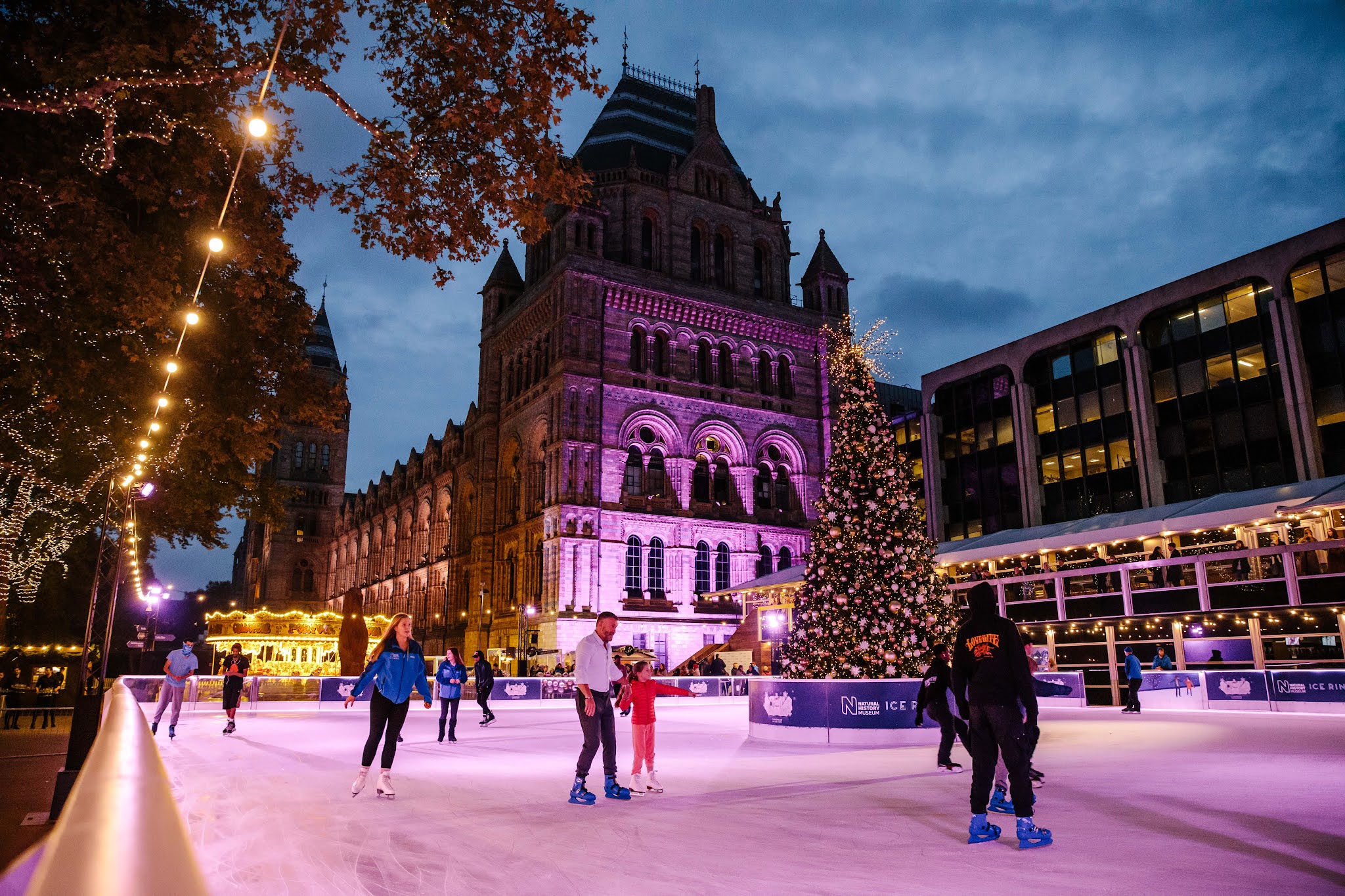 NATURAL HISTORY MUSEUM ICE RINK SET TO BRING WINTER FUN BACK TO LONDON ...