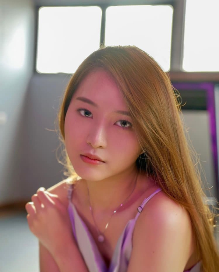 Biodata lengkap onic vior cewek cantik yang viral di tiktok