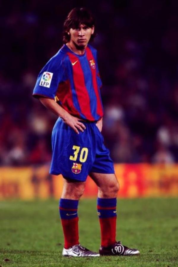 FOTO BLOG CULÉ: MESSI CON 18 AÑOS