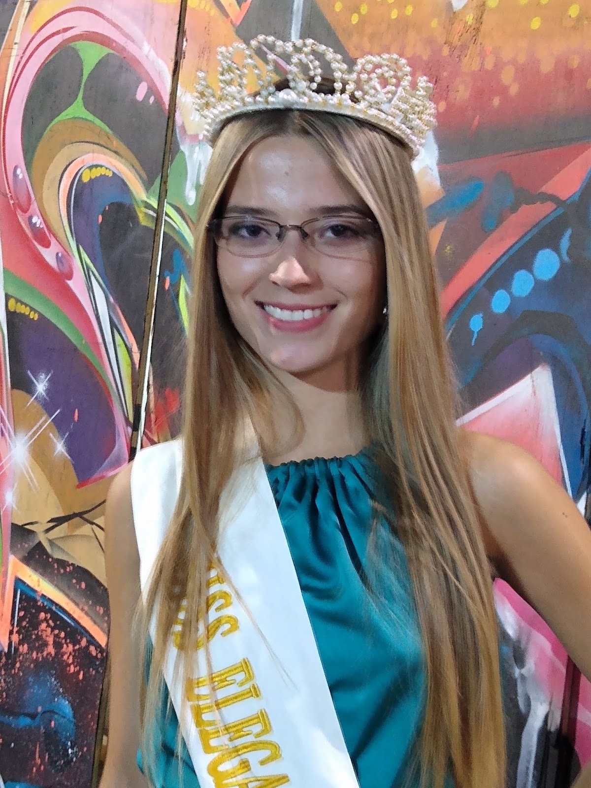 Casares On Line: Violeta González es la nueva Reina del Partido de ...