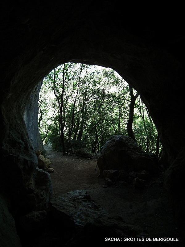 Chemins et jardins ( blog rando et balade ): Les grottes de Berigoule ...