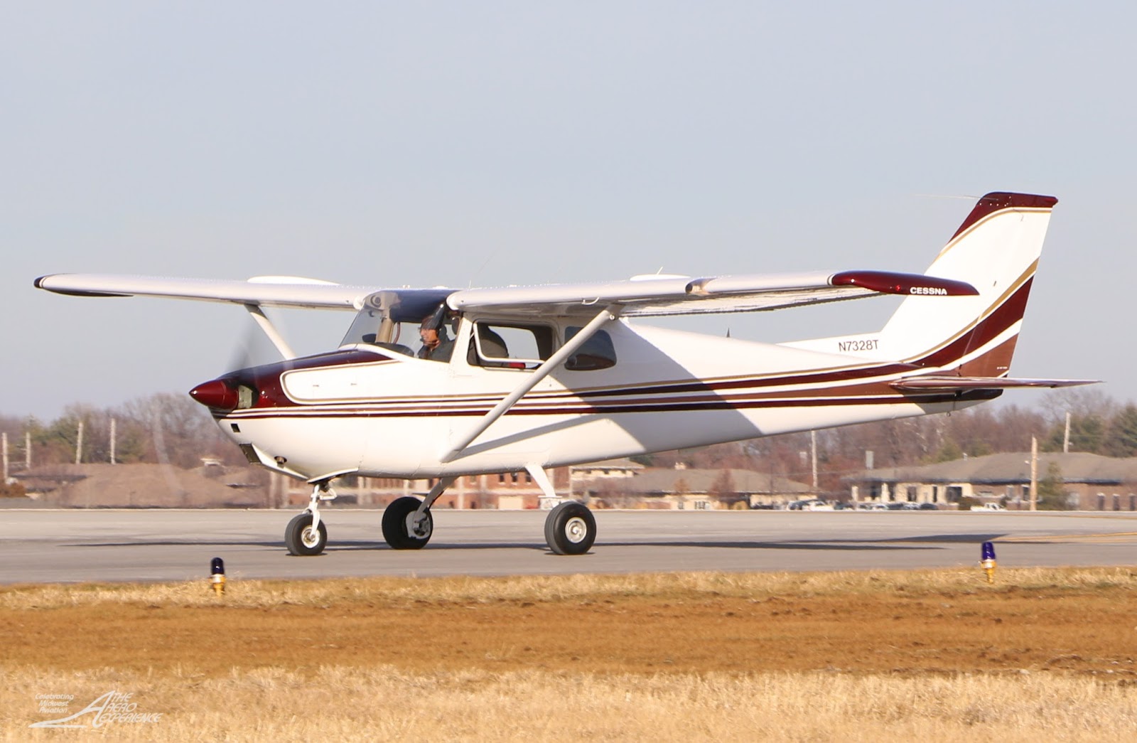 The Aero Experience: Midwest Plane Jane: Classic 1960 Cessna 172 Takes ...