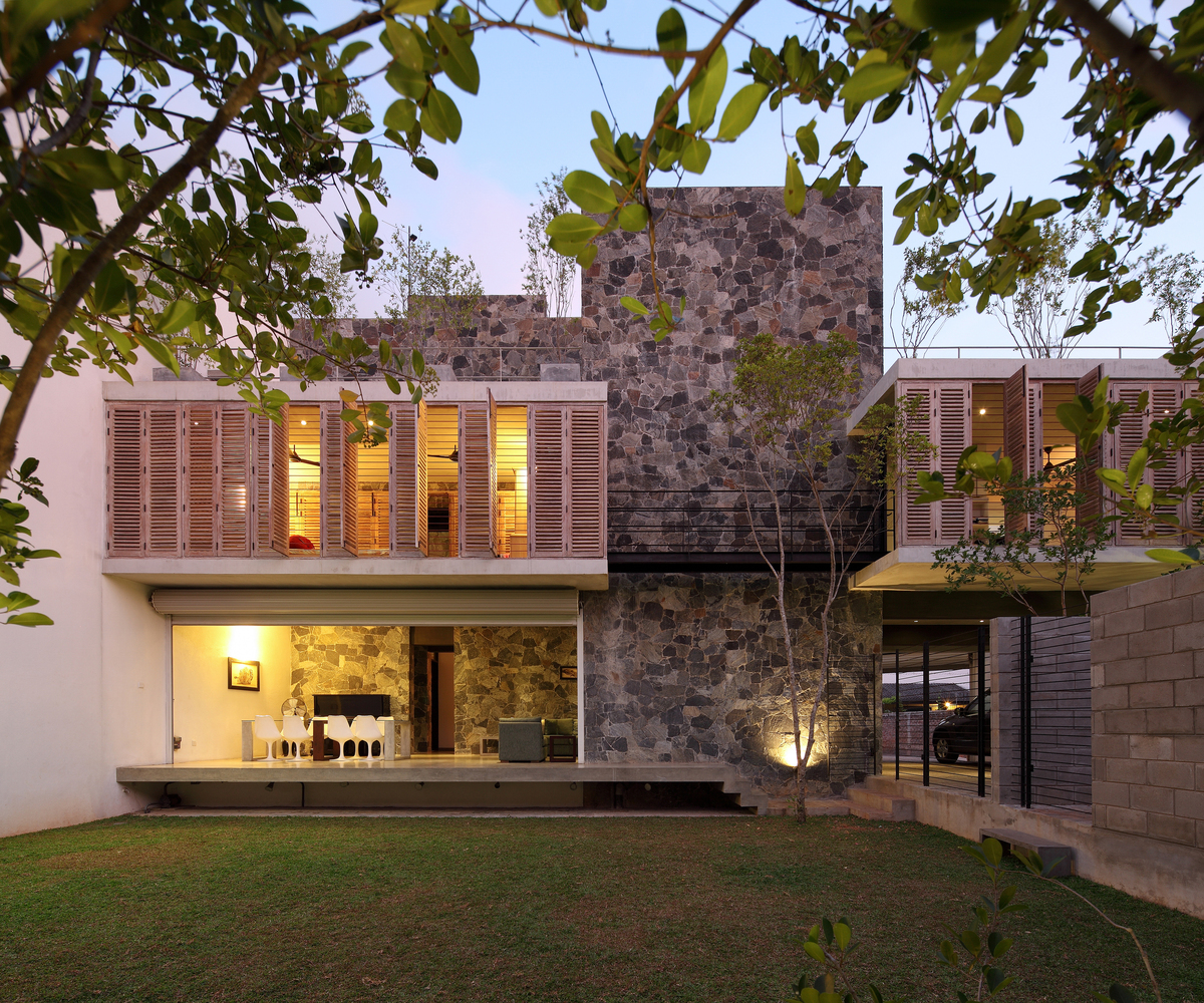 PROJECT: 'Urban Envelope' Samuel House / MMGS Architects