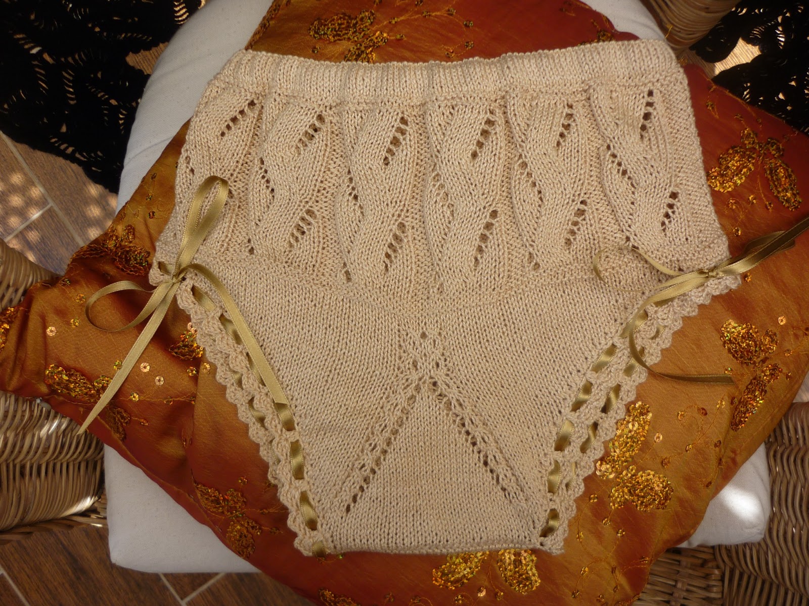 En punto, de mí para ti.: Mis braguitas.