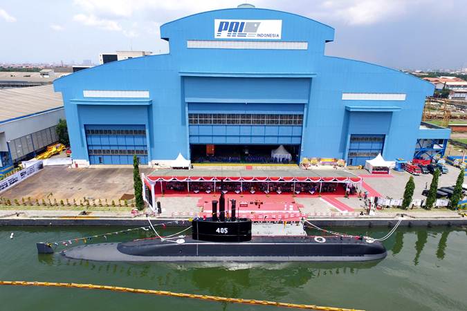 DEFENSE STUDIES: PT PAL Luncurkan KRI Alugoro-405