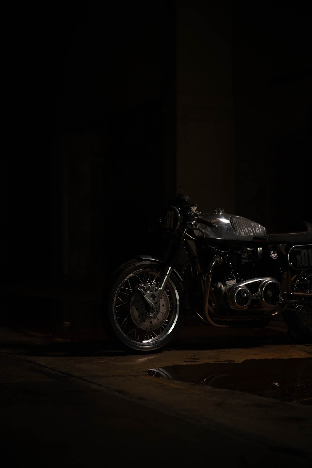 Norton 810 Dunstall | Ready To Race - RocketGarage - Cafe Racer Magazine