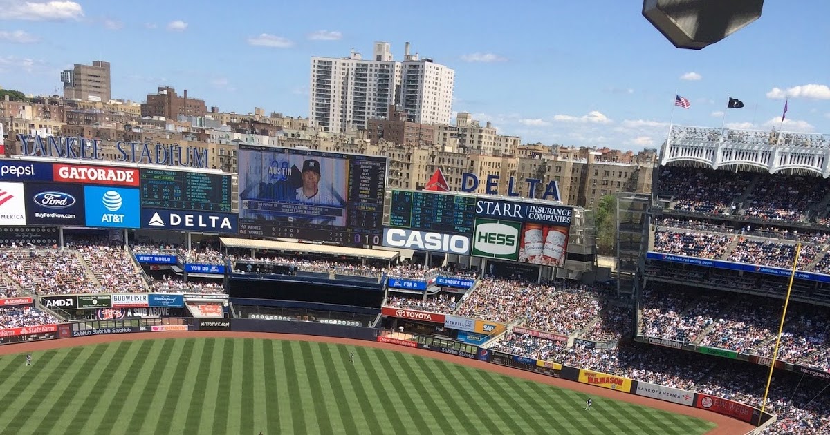 Baseball Cards Come to Life!: Wallet Card at Yankee Stadium