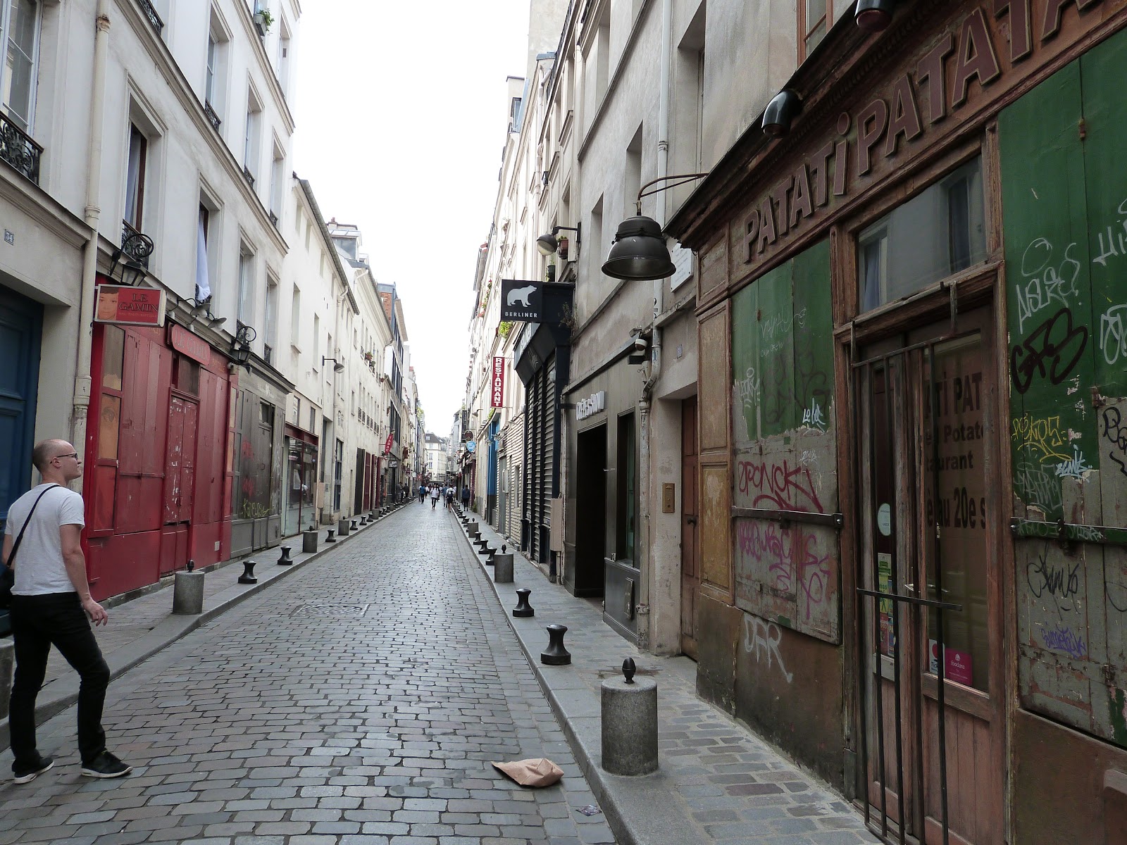 15 non-touristy things to do in Paris | random green elephant