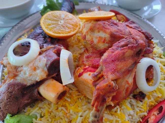 Nasi Arab Set Dulang Di Sumai Hotel Apartment