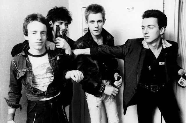 Revolution Rock: All The Young Punks: The Story of The Clash Part One ...